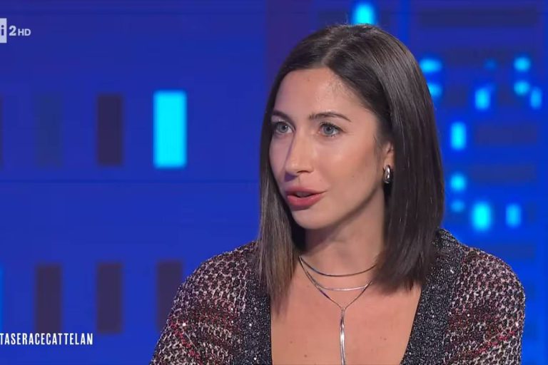 Quanto guadagna Elisa De Marco, meglio nota come Elisa True Crime ...